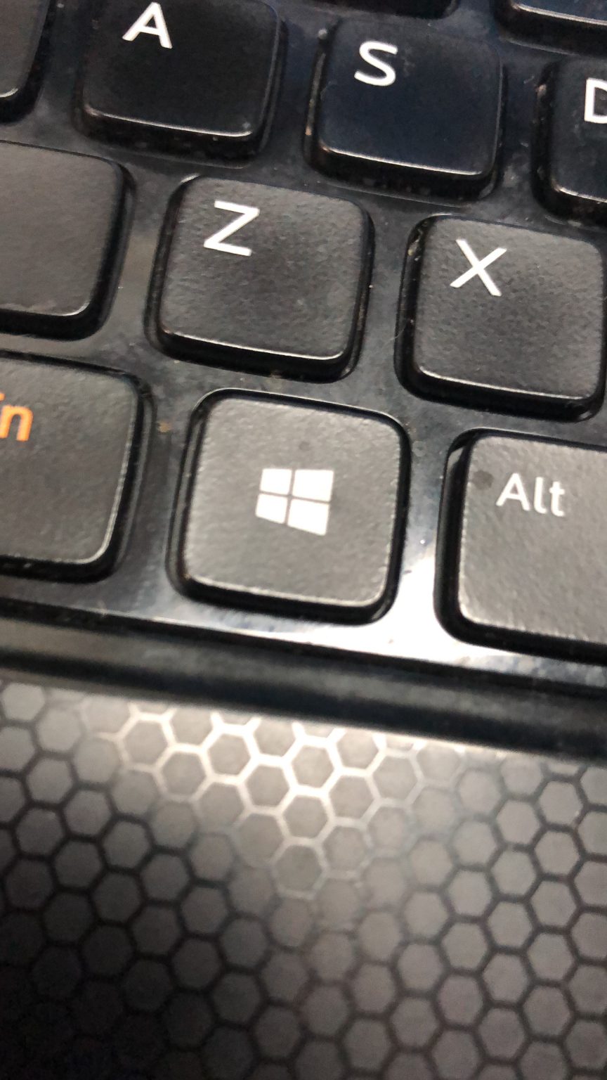 Conheça o botão do Windows no teclado e 5 atalhos úteis.